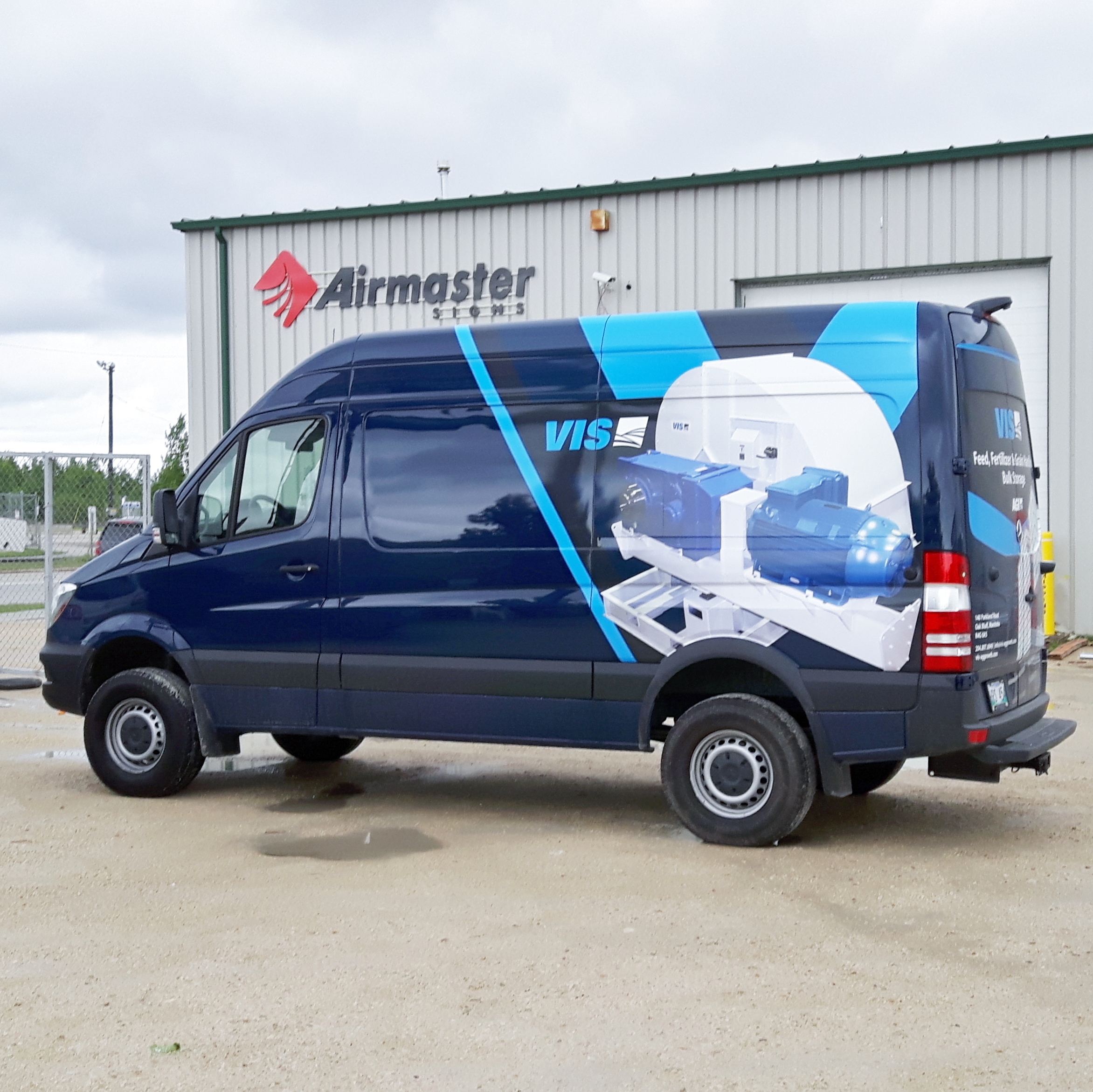 Winnipeg Vehicle Wraps and Fleet Graphic Design Decals « Airmaster